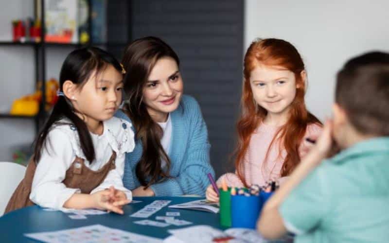 Boosting Language Skills: Interactive English Classes For Primary Students