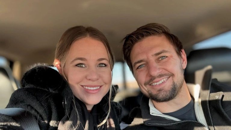 Kari Lake Husband: A Look Into The Life Of Her Partner And Their ...